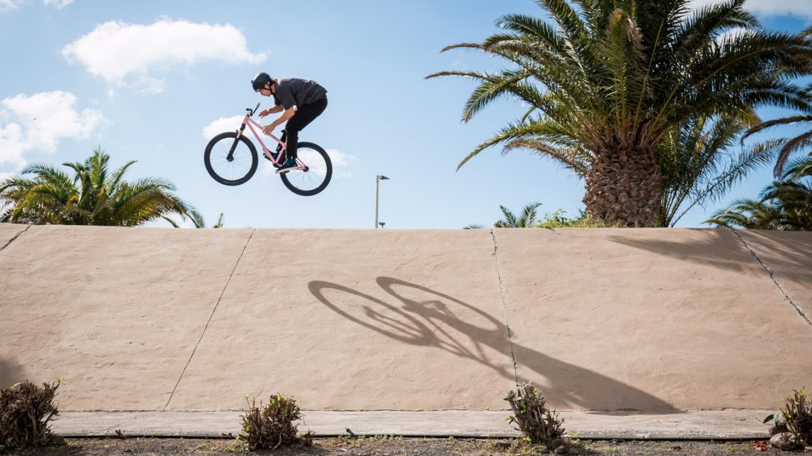 Video: Poco Loco in Gran Canaria – The Rise Bicycle co.