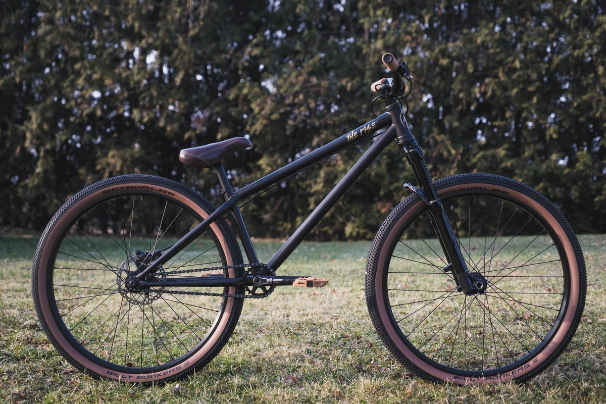 Bikecheck: Lauren Menduni's Partymaster V2 – The Rise Bicycle co.