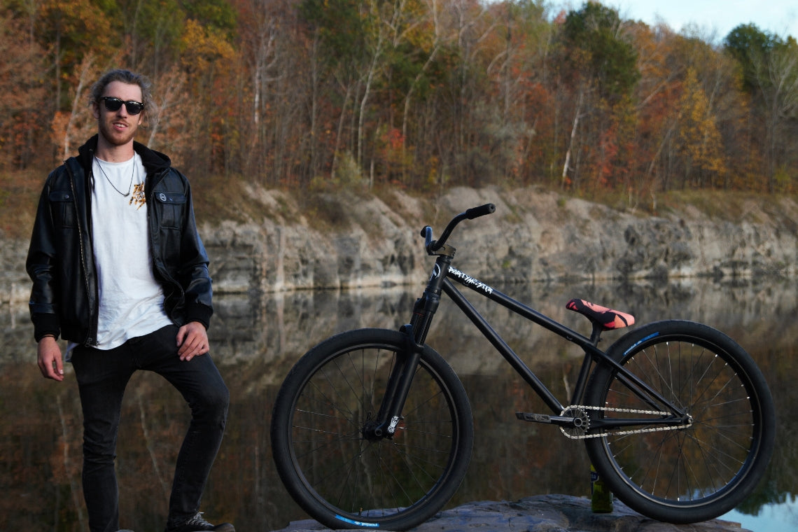 Michel Plonka's Partymaster Bikecheck – The Rise Bicycle co.